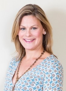 Bargain Hunt’s Kate Bliss to Visit Harborough Market for Valuation Day