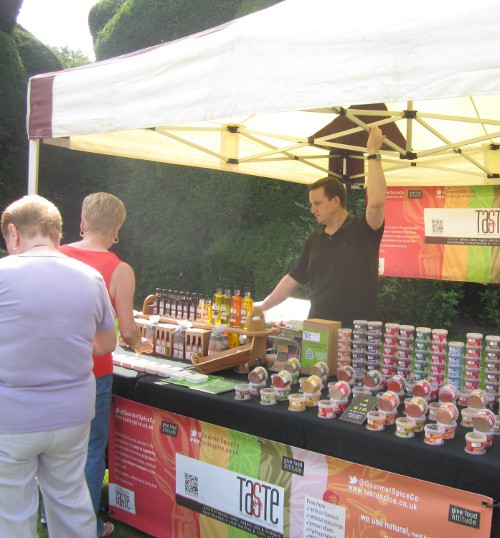 SPALDING HOLDS FESTIVAL OF FOOD AND DRINK