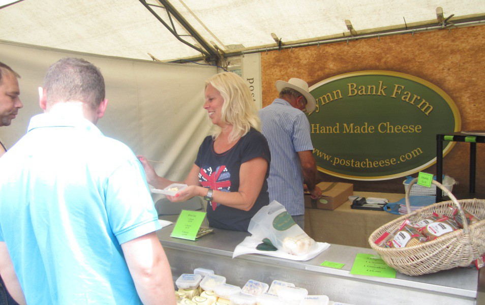SPALDING HOLDS FESTIVAL OF FOOD AND DRINK